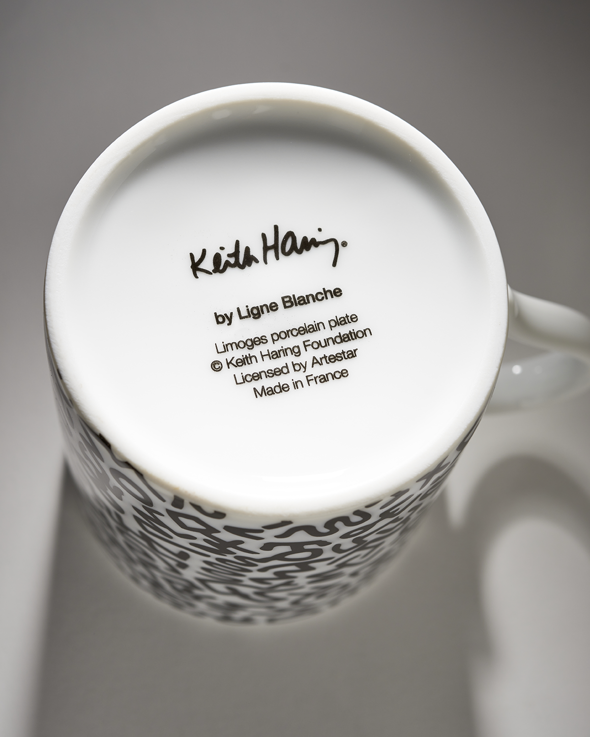Keith haring porcelain mug black pattern – CULTUREEDIT